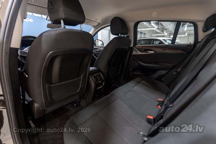 Brown BMW X4 2018 in Tallinn, with an engine capacity of 2.00 L and mileage of 160 thousand km for 27990 €, photo 15 on AUTOMOTO.COM.LV