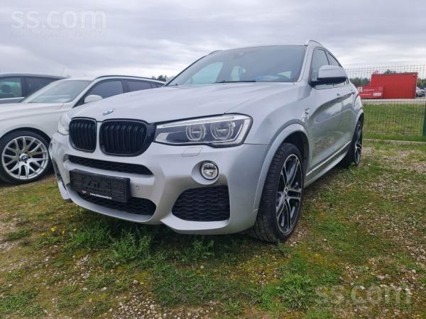 BMW X4 2015 in Cesis, with an engine capacity of 3.00 L and mileage of 198 thousand km for 17900 €, photo 2 on AUTOMOTO.COM.LV