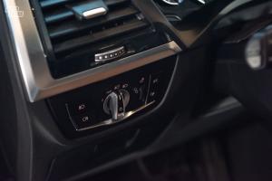 BMW X4 2018 in Kaunas, with an engine capacity of 2.00 L and mileage of 112 thousand km for 31771 €, photo 25 on AUTOMOTO.COM.LV
