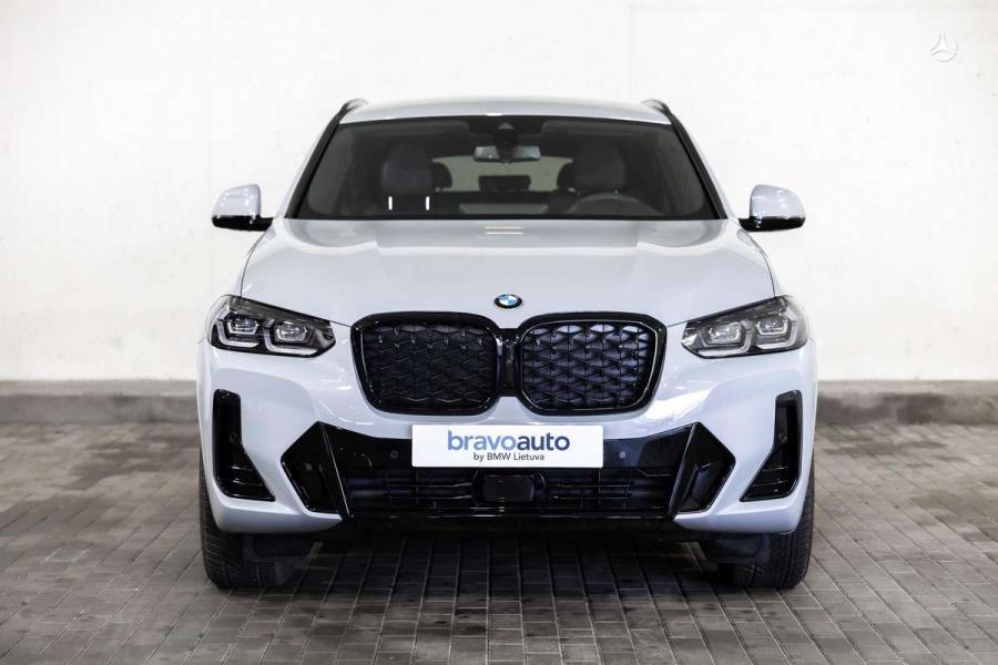 BMW X4 2026 in Vilnius, with an engine capacity of 2.00 L and mileage of 12 thousand km for 54492 €, photo 3 on AUTOMOTO.COM.LV