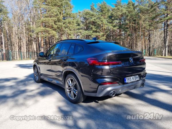 Grey BMW X4 2020 in Tallinn, with an engine capacity of 2.00 L and mileage of 58 thousand km for 41900 €, photo 3 on AUTOMOTO.COM.LV