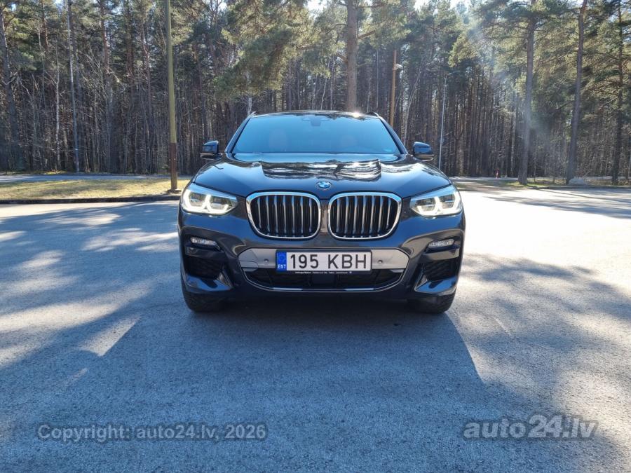 Grey BMW X4 2020 in Tallinn, with an engine capacity of 2.00 L and mileage of 58 thousand km for 41900 €, photo 6 on AUTOMOTO.COM.LV