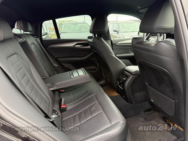 Grey BMW X4 2020 in Tallinn, with an engine capacity of 3.00 L and mileage of 88 thousand km for 41990 €, photo 9 on AUTOMOTO.COM.LV