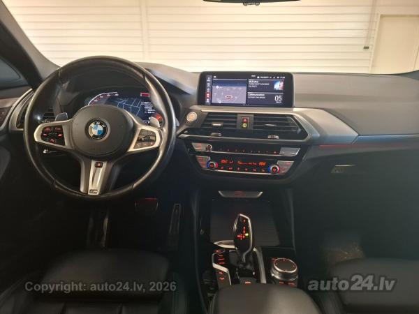 Grey BMW X4 2021 in Tallinn, with an engine capacity of 2.00 L and mileage of 63 thousand km for 39500 €, photo 5 on AUTOMOTO.COM.LV