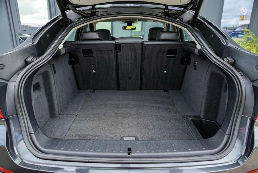Grey BMW X4 2014 in Kaunas, with an engine capacity of 2.00 L and mileage of 351 thousand km for 12950 €, photo 15 on AUTOMOTO.COM.LV