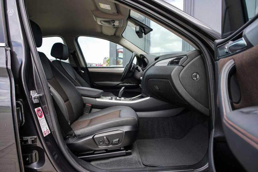 Grey BMW X4 2014 in Kaunas, with an engine capacity of 2.00 L and mileage of 351 thousand km for 12950 €, photo 37 on AUTOMOTO.COM.LV