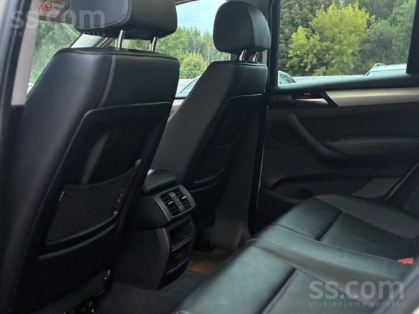 Grey BMW X4 2014 in Kuldiga, with an engine capacity of 3.00 L and mileage of 244 thousand km for 14690 €, photo 10 on AUTOMOTO.COM.LV