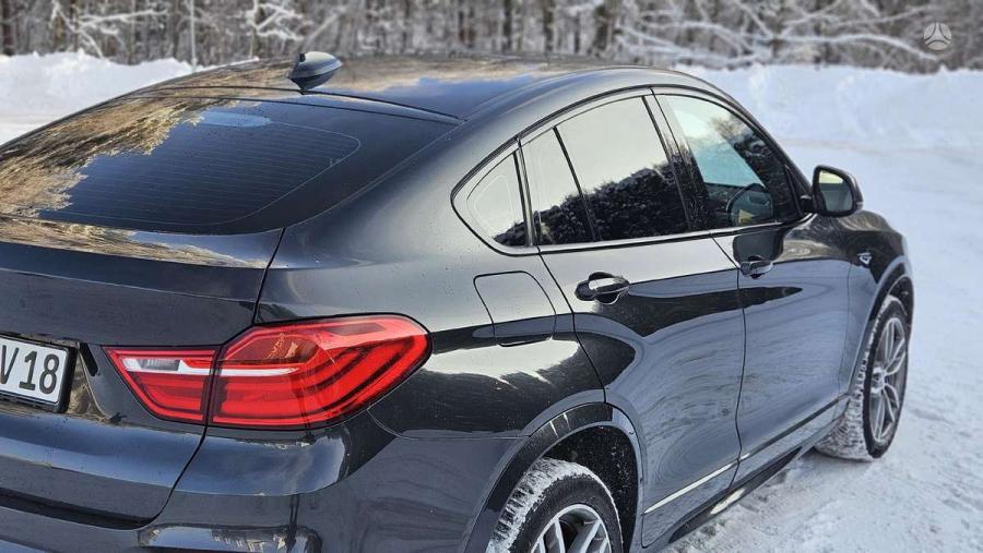 Grey BMW X4 2015 in Elektrenai, with an engine capacity of 2.00 L and mileage of 229 thousand km for 17800 €, photo 8 on AUTOMOTO.COM.LV