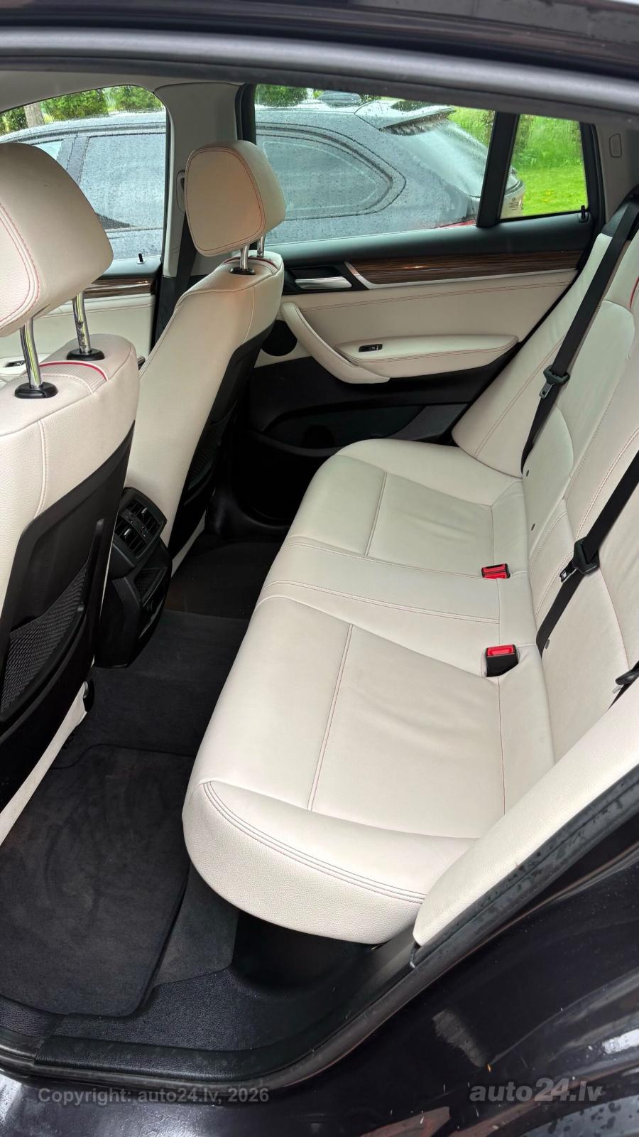 Pelēks BMW X4 2015 Veru, ar dzinēja tilpumu 2.00 L un nobraukumu 112 tūkst. km par 18000 €, foto 8 vietnē AUTOMOTO.COM.LV