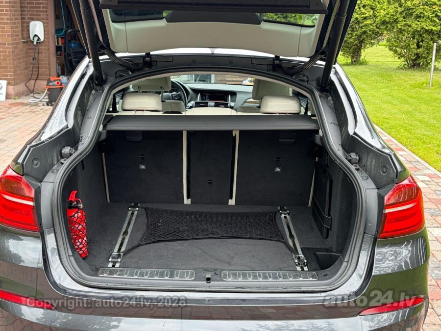 Pelēks BMW X4 2015 Veru, ar dzinēja tilpumu 2.00 L un nobraukumu 112 tūkst. km par 18000 €, foto 12 vietnē AUTOMOTO.COM.LV