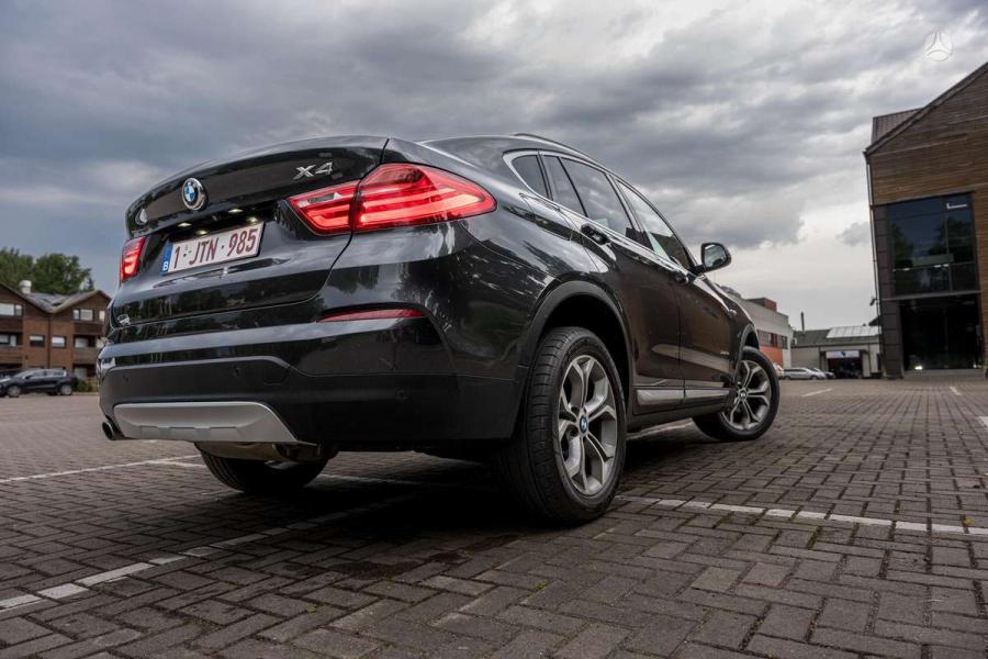 Pelēks BMW X4 2015 Viļņa, ar dzinēja tilpumu 2.00 L un nobraukumu 214 tūkst. km par 17500 €, foto 10 vietnē AUTOMOTO.COM.LV