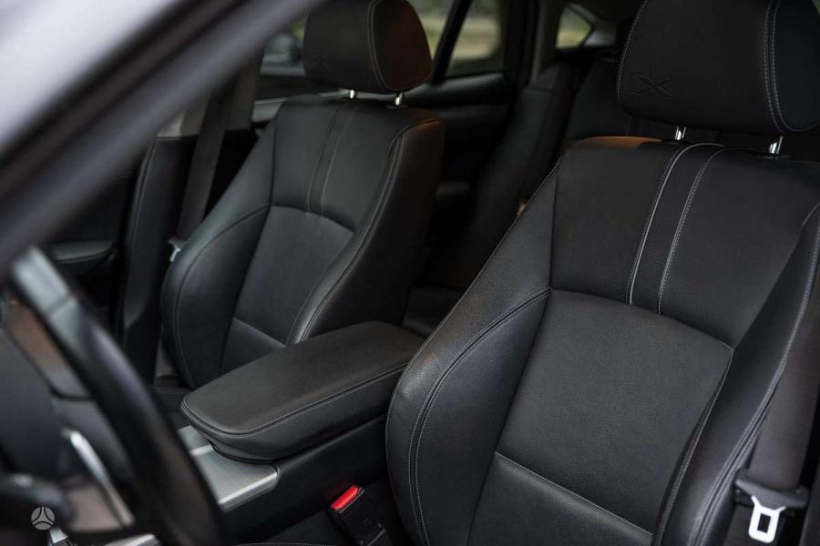 Pelēks BMW X4 2015 Viļņa, ar dzinēja tilpumu 2.00 L un nobraukumu 214 tūkst. km par 17500 €, foto 28 vietnē AUTOMOTO.COM.LV
