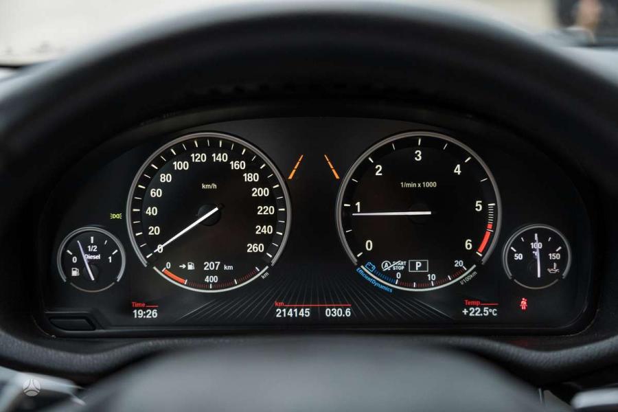 Pelēks BMW X4 2015 Viļņa, ar dzinēja tilpumu 2.00 L un nobraukumu 214 tūkst. km par 17500 €, foto 32 vietnē AUTOMOTO.COM.LV