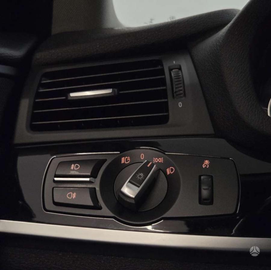 Pelēks BMW X4 2015 Marijampole, ar dzinēja tilpumu 2.00 L un nobraukumu 263 tūkst. km par 15350 €, foto 15 vietnē AUTOMOTO.COM.LV