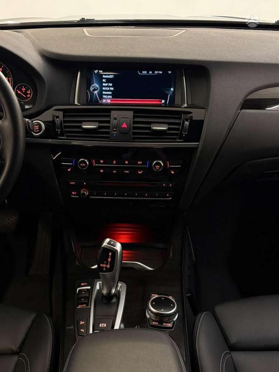 Grey BMW X4 2015 in Marijampole, with an engine capacity of 2.00 L and mileage of 210 thousand km for 15999 €, photo 13 on AUTOMOTO.COM.LV