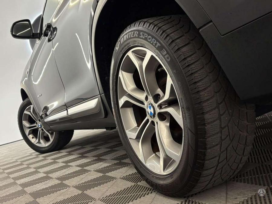 Grey BMW X4 2015 in Marijampole, with an engine capacity of 2.00 L and mileage of 210 thousand km for 15999 €, photo 21 on AUTOMOTO.COM.LV