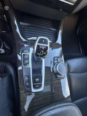 Grey BMW X4 2015 in Siauliai, with an engine capacity of 2.00 L and mileage of 205 thousand km for 14000 €, photo 17 on AUTOMOTO.COM.LV