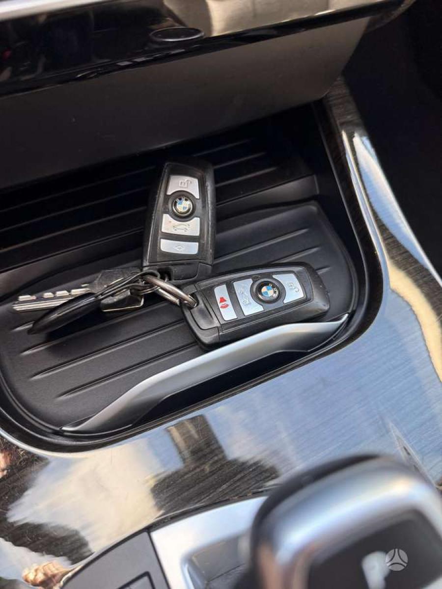 Grey BMW X4 2015 in Siauliai, with an engine capacity of 2.00 L and mileage of 205 thousand km for 14000 €, photo 19 on AUTOMOTO.COM.LV