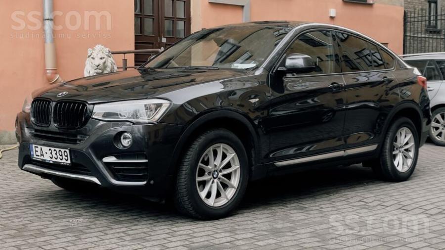Grey BMW X4 2016 in Riga, with an engine capacity of 2.00 L and mileage of 199 thousand km for 17000 €, photo 1 on AUTOMOTO.COM.LV