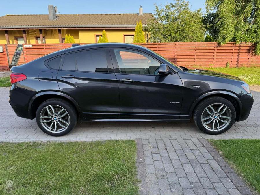 Grey BMW X4 2016 in Klaipeda, with an engine capacity of 2.98 L and mileage of 276 thousand km for 12500 €, photo 6 on AUTOMOTO.COM.LV