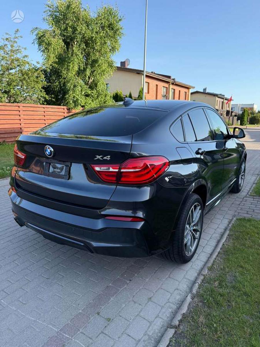 Grey BMW X4 2016 in Klaipeda, with an engine capacity of 2.98 L and mileage of 276 thousand km for 12500 €, photo 8 on AUTOMOTO.COM.LV