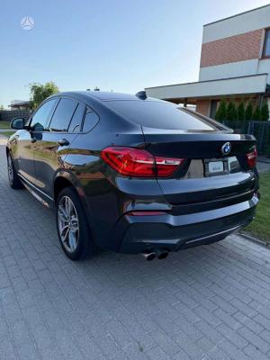 Grey BMW X4 2016 in Klaipeda, with an engine capacity of 2.98 L and mileage of 276 thousand km for 12500 €, photo 9 on AUTOMOTO.COM.LV