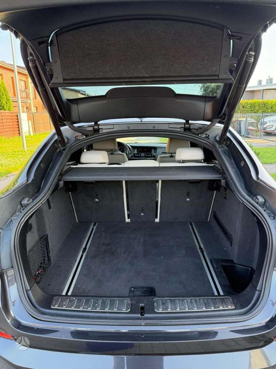 Grey BMW X4 2016 in Klaipeda, with an engine capacity of 2.98 L and mileage of 276 thousand km for 12500 €, photo 16 on AUTOMOTO.COM.LV