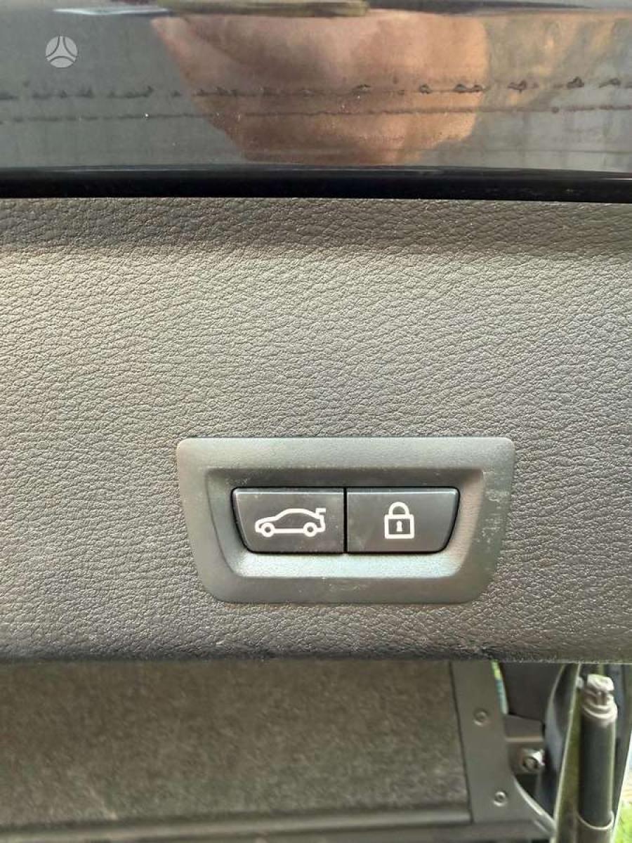 Grey BMW X4 2016 in Klaipeda, with an engine capacity of 2.98 L and mileage of 276 thousand km for 12500 €, photo 17 on AUTOMOTO.COM.LV