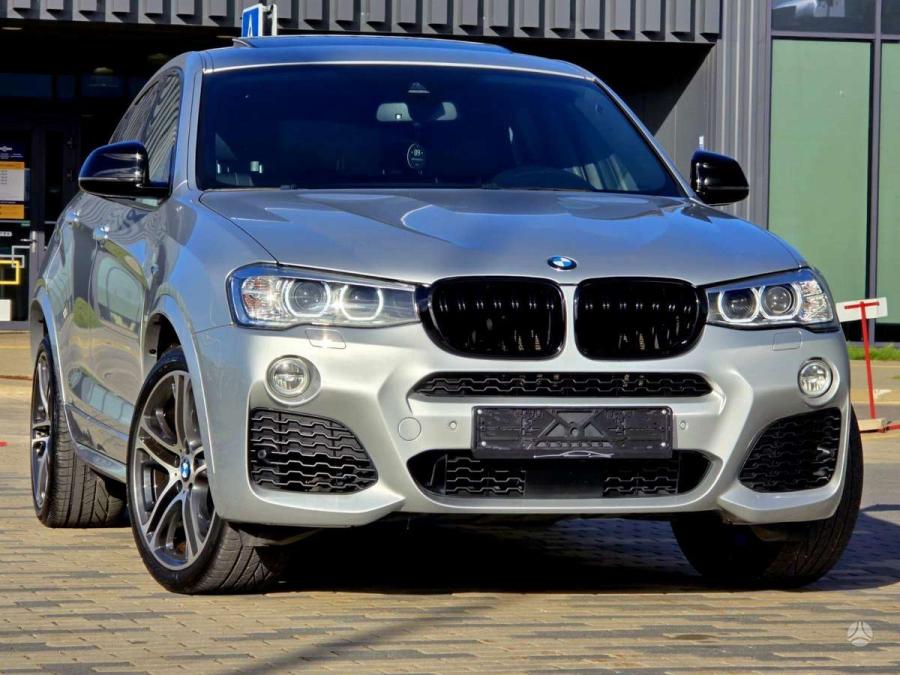 Grey BMW X4 2016 in Siauliai, with an engine capacity of 2.99 L and mileage of 300 thousand km for 15900 €, photo 3 on AUTOMOTO.COM.LV