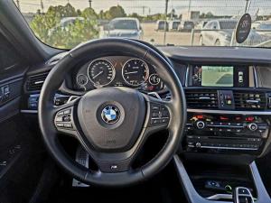 Grey BMW X4 2016 in Siauliai, with an engine capacity of 2.99 L and mileage of 300 thousand km for 15900 €, photo 26 on AUTOMOTO.COM.LV