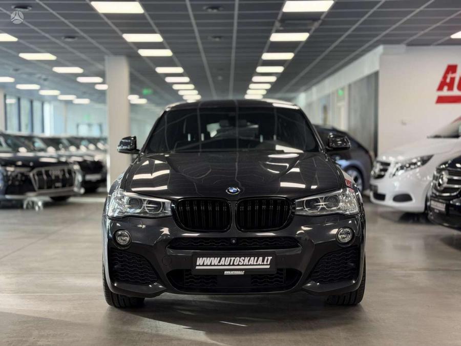 Grey BMW X4 2016 in Klaipeda, with an engine capacity of 2.99 L and mileage of 267 thousand km for 17900 €, photo 5 on AUTOMOTO.COM.LV
