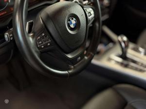 Grey BMW X4 2016 in Klaipeda, with an engine capacity of 2.99 L and mileage of 267 thousand km for 17900 €, photo 20 on AUTOMOTO.COM.LV