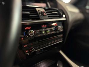 Grey BMW X4 2016 in Klaipeda, with an engine capacity of 2.99 L and mileage of 267 thousand km for 17900 €, photo 26 on AUTOMOTO.COM.LV