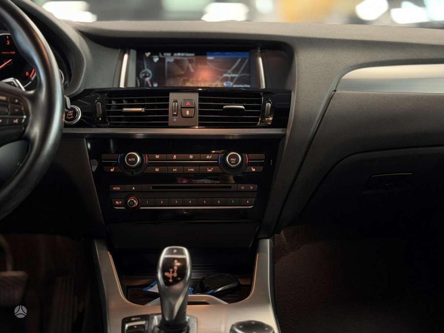 Grey BMW X4 2016 in Klaipeda, with an engine capacity of 2.99 L and mileage of 267 thousand km for 17900 €, photo 28 on AUTOMOTO.COM.LV