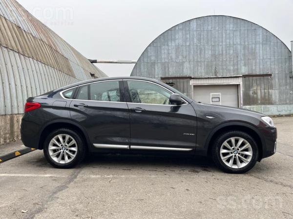 Pelēks BMW X4 2017 Rīga, ar dzinēja tilpumu 2.00 L un nobraukumu 191 tūkst. km par 16700 €, foto 6 vietnē AUTOMOTO.COM.LV