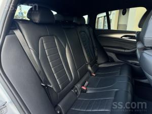 Grey BMW X4 2018 in Tukums, with an engine capacity of 2.00 L and mileage of 250 thousand km for 21900 €, photo 9 on AUTOMOTO.COM.LV