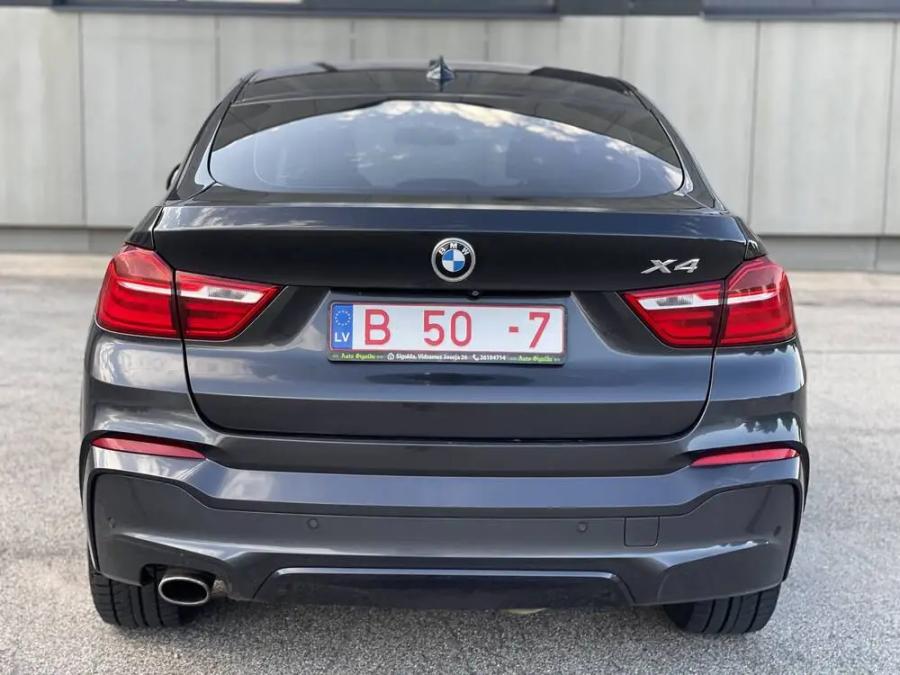 Grey BMW X4 2018 in Sigulda, with an engine capacity of 2.00 L and mileage of 214 thousand km for 17990 €, photo 6 on AUTOMOTO.COM.LV