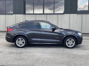 Grey BMW X4 2018 in Sigulda, with an engine capacity of 2.00 L and mileage of 214 thousand km for 17990 €, photo 13 on AUTOMOTO.COM.LV