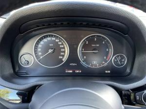 Grey BMW X4 2018 in Sigulda, with an engine capacity of 2.00 L and mileage of 214 thousand km for 17990 €, photo 29 on AUTOMOTO.COM.LV