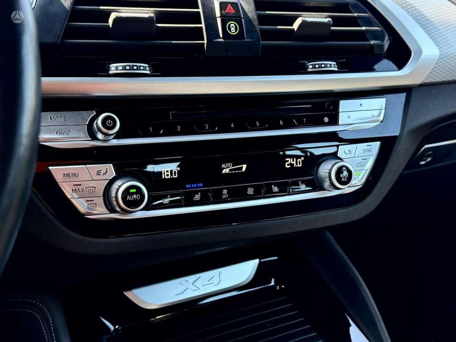 Pelēks BMW X4 2019 Kauņa, ar dzinēja tilpumu 2.99 L un nobraukumu 94 tūkst. km par 39000 €, foto 24 vietnē AUTOMOTO.COM.LV
