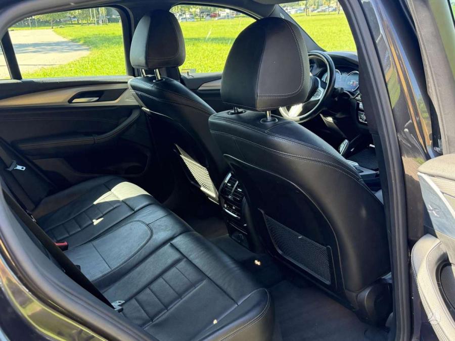 Pelēks BMW X4 2019 Kauņa, ar dzinēja tilpumu 2.99 L un nobraukumu 94 tūkst. km par 39000 €, foto 47 vietnē AUTOMOTO.COM.LV