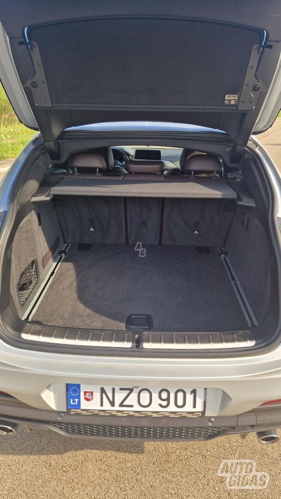 Grey BMW X4 2019 in Vilnius, with an engine capacity of 3.00 L and mileage of 248 thousand km for 26300 €, photo 10 on AUTOMOTO.COM.LV