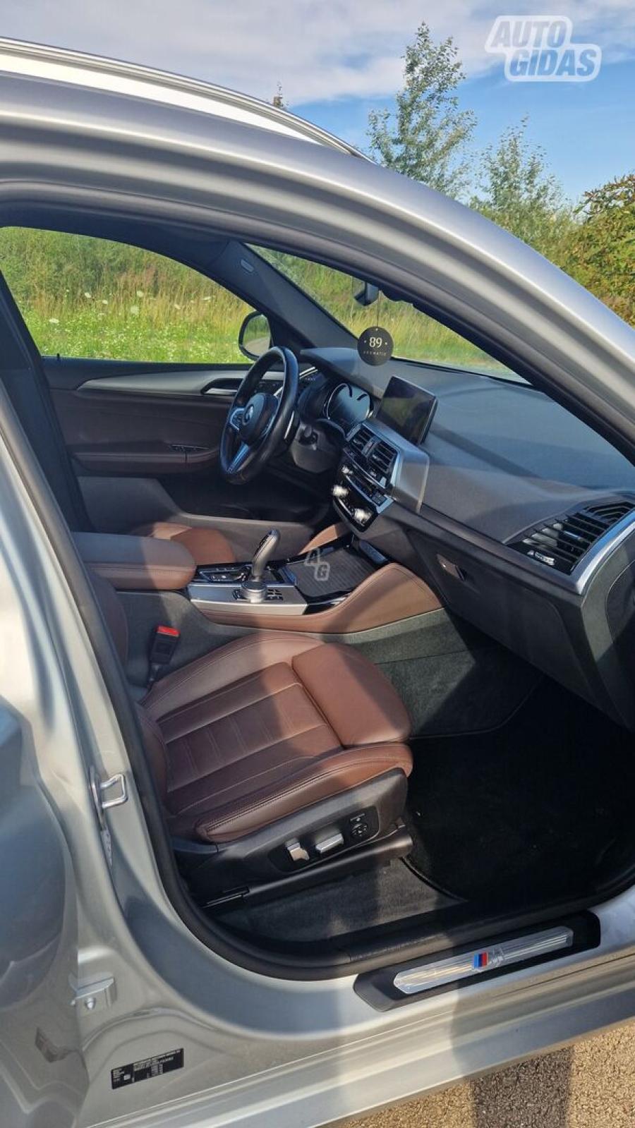 Grey BMW X4 2019 in Vilnius, with an engine capacity of 3.00 L and mileage of 248 thousand km for 26300 €, photo 12 on AUTOMOTO.COM.LV