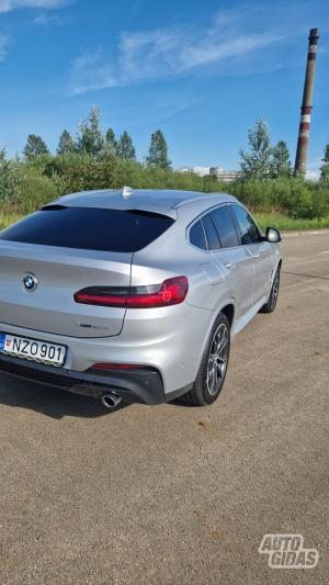 Grey BMW X4 2019 in Vilnius, with an engine capacity of 3.00 L and mileage of 248 thousand km for 26300 €, photo 6 on AUTOMOTO.COM.LV
