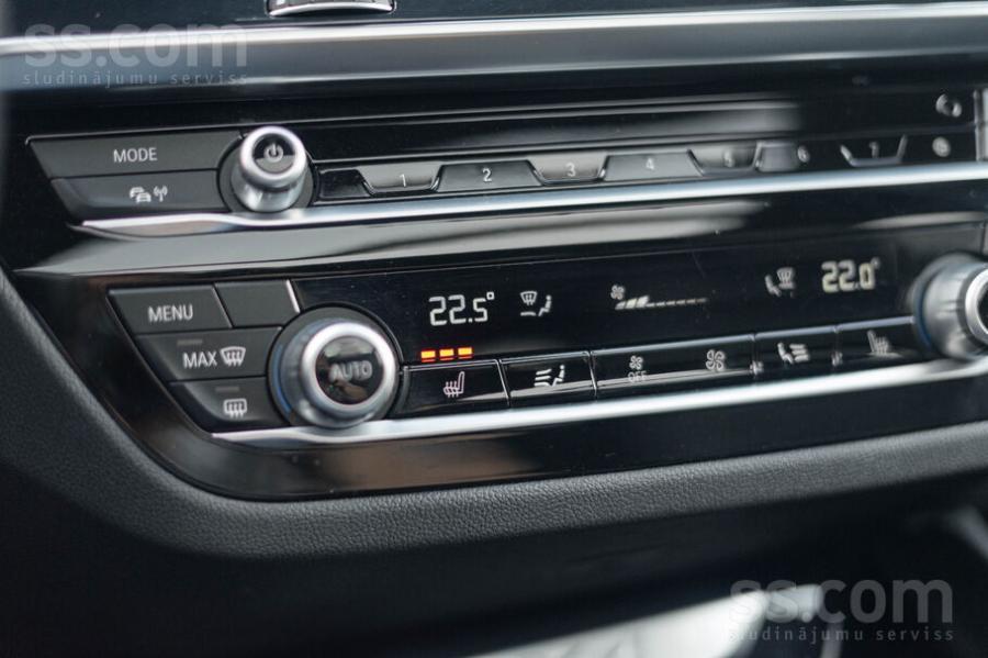Pelēks BMW X4 2020 Rīga, ar dzinēja tilpumu 2.00 L un nobraukumu 166 tūkst. km par 32200 €, foto 24 vietnē AUTOMOTO.COM.LV