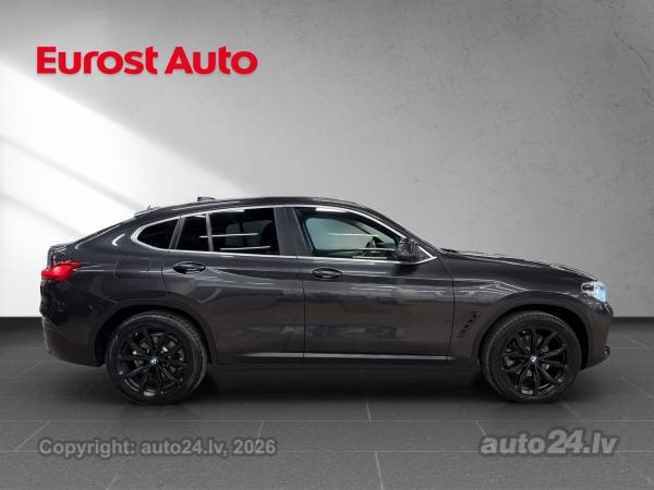 Grey BMW X4 2020 in Tallinn, with an engine capacity of 2.00 L and mileage of 98 thousand km for 34500 €, photo 6 on AUTOMOTO.COM.LV