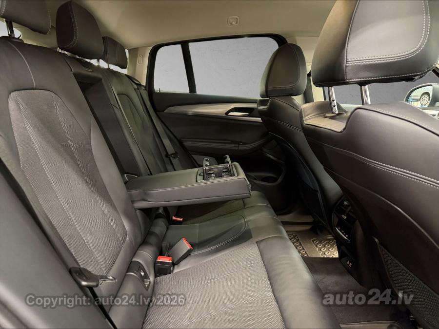Pelēks BMW X4 2020 Tallina, ar dzinēja tilpumu 2.00 L un nobraukumu 98 tūkst. km par 34500 €, foto 13 vietnē AUTOMOTO.COM.LV