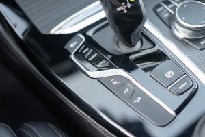 Pelēks BMW X4 2020 Rīga, ar dzinēja tilpumu 2.00 L un nobraukumu 166 tūkst. km par 31550 €, foto 25 vietnē AUTOMOTO.COM.LV