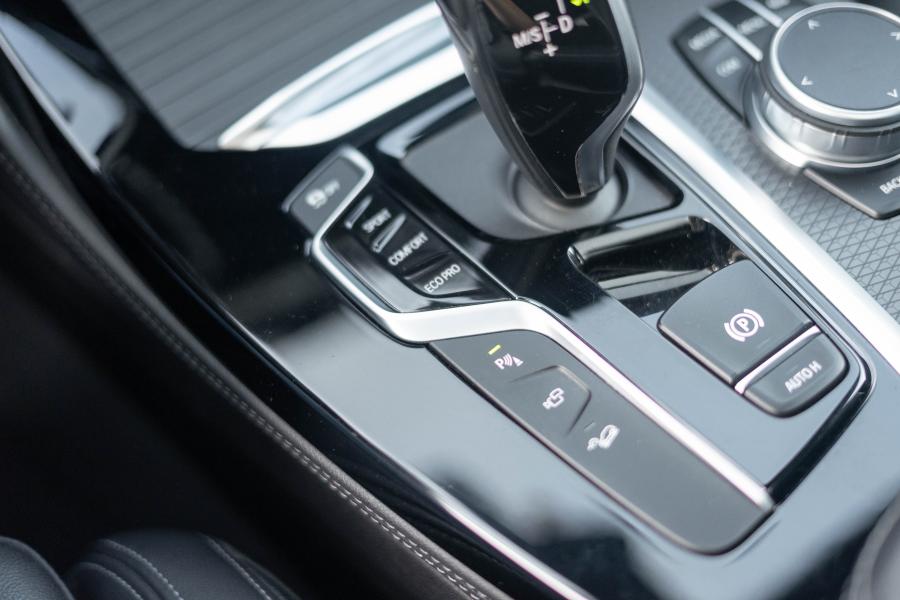 Pelēks BMW X4 2020 Rīga, ar dzinēja tilpumu 2.00 L un nobraukumu 166 tūkst. km par 31550 €, foto 25 vietnē AUTOMOTO.COM.LV