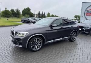 Grey BMW X4 2020 in Telschi, with an engine capacity of 2.00 L and mileage of 224 thousand km for 23490 €, photo 5 on AUTOMOTO.COM.LV